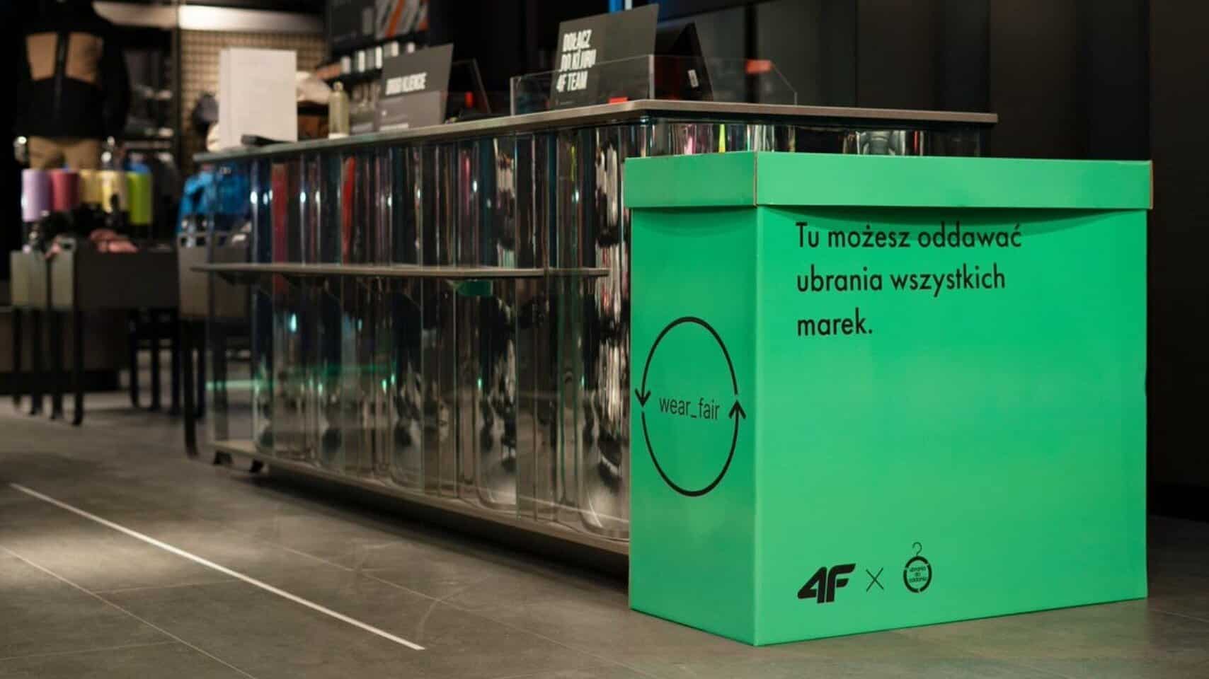 OTCF realizuje program Wear Fair. Pudełka do zbiórki ubrań w 233 ...